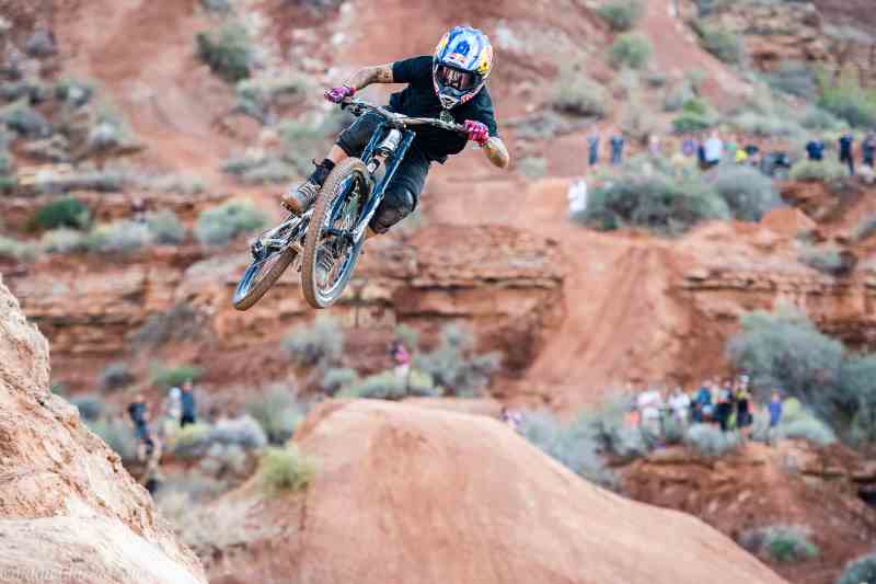 Disciplines VTT : parcours, règlementation et vélo tout terrain