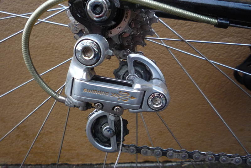 Câble et gaine de dérailleur arrière : comment les remplacer facilement